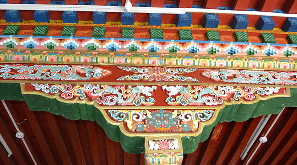 Buddhist and non buddhist symbols in Mongolia : endless knot (ulzii ...